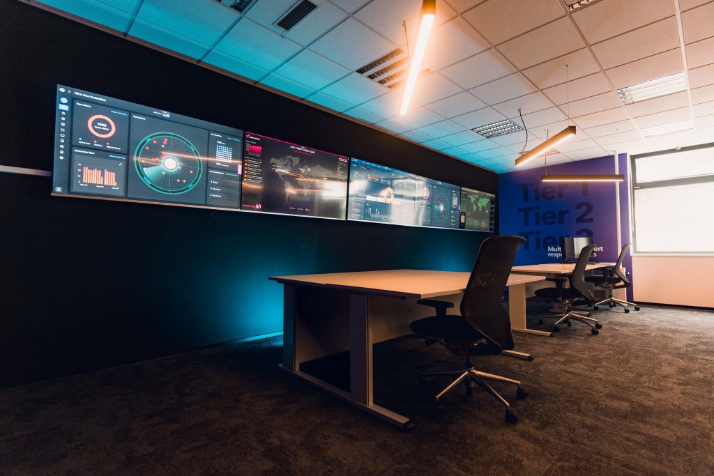 Comtrade SI z novim SOC centrom: korak naprej v kibernetski varnosti ...